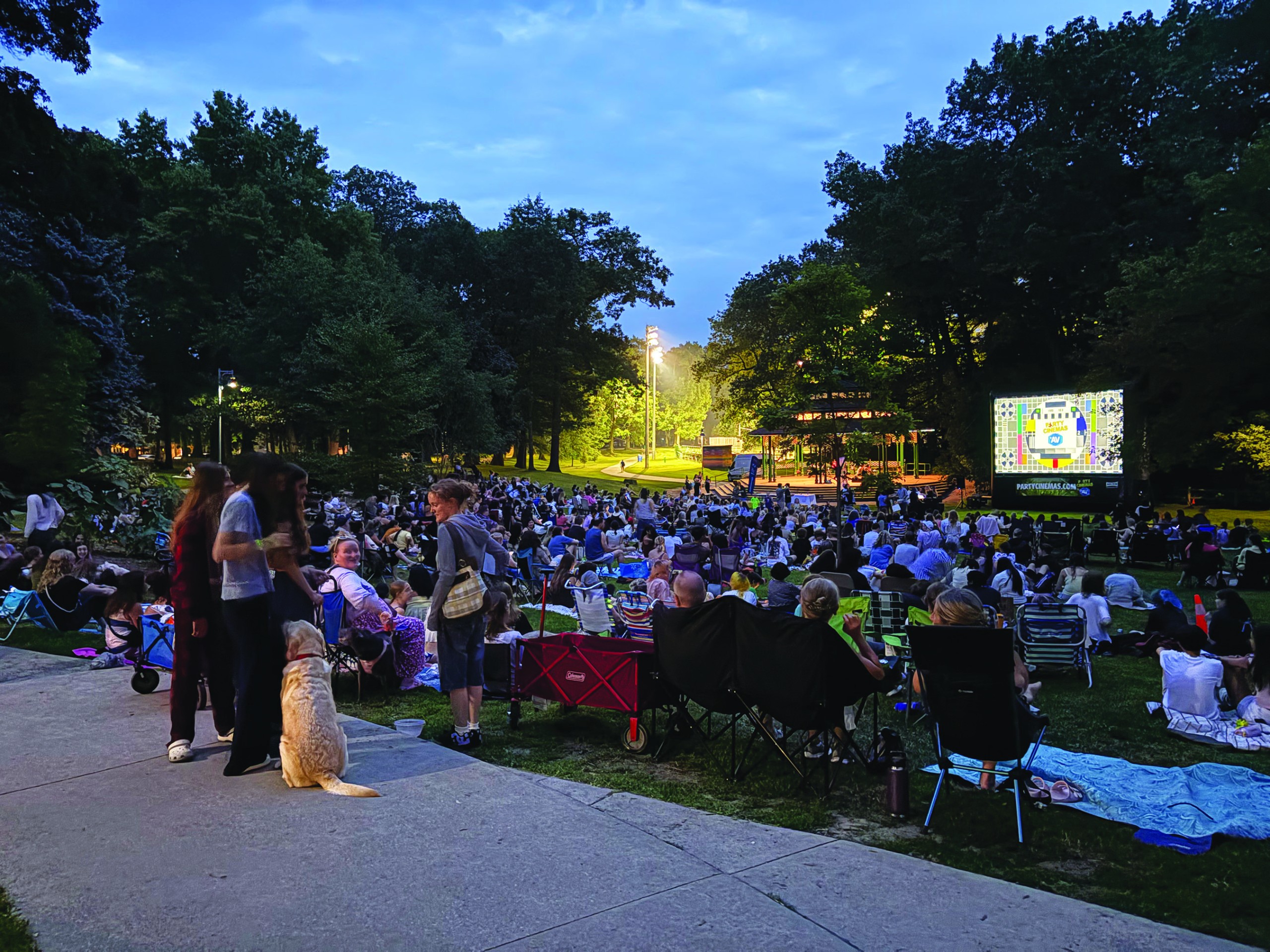The Beach BIA's outdoor summer movie nights continue at Kew Gardens ...
